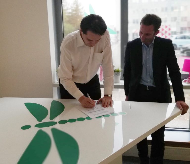 Cloud Temple adopte une approche hybride et intègre nativement le cloud ...